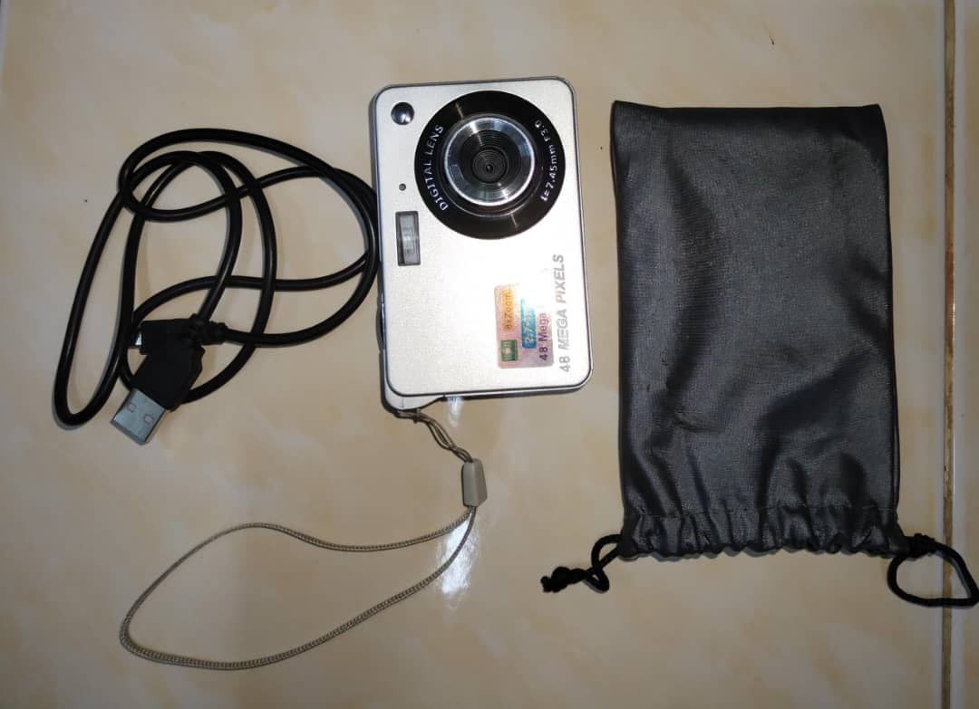 Souq: HIGH DEFINITION DIGITAL CAMERA - An easy gateway for students to do business